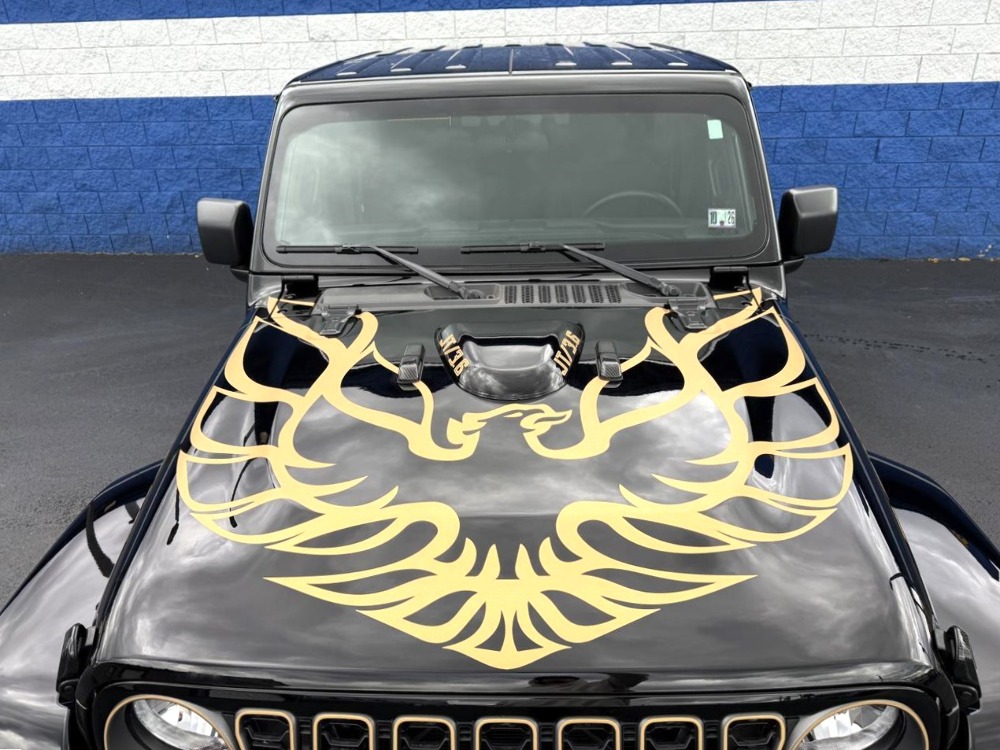 Lot M26-500.1 - 2025 Jeep Gladiator Night Hawk Custom Bandit Outlaw ...