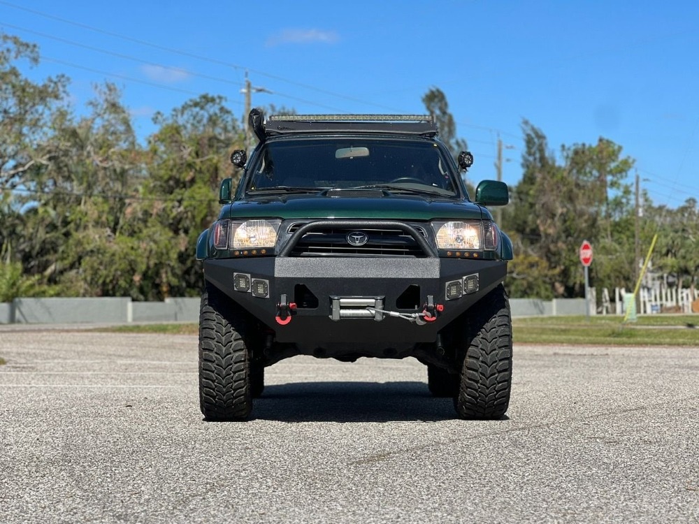 Lot D24-218 - 2000 Toyota 4Runner 4x4 | Premier Auction Group