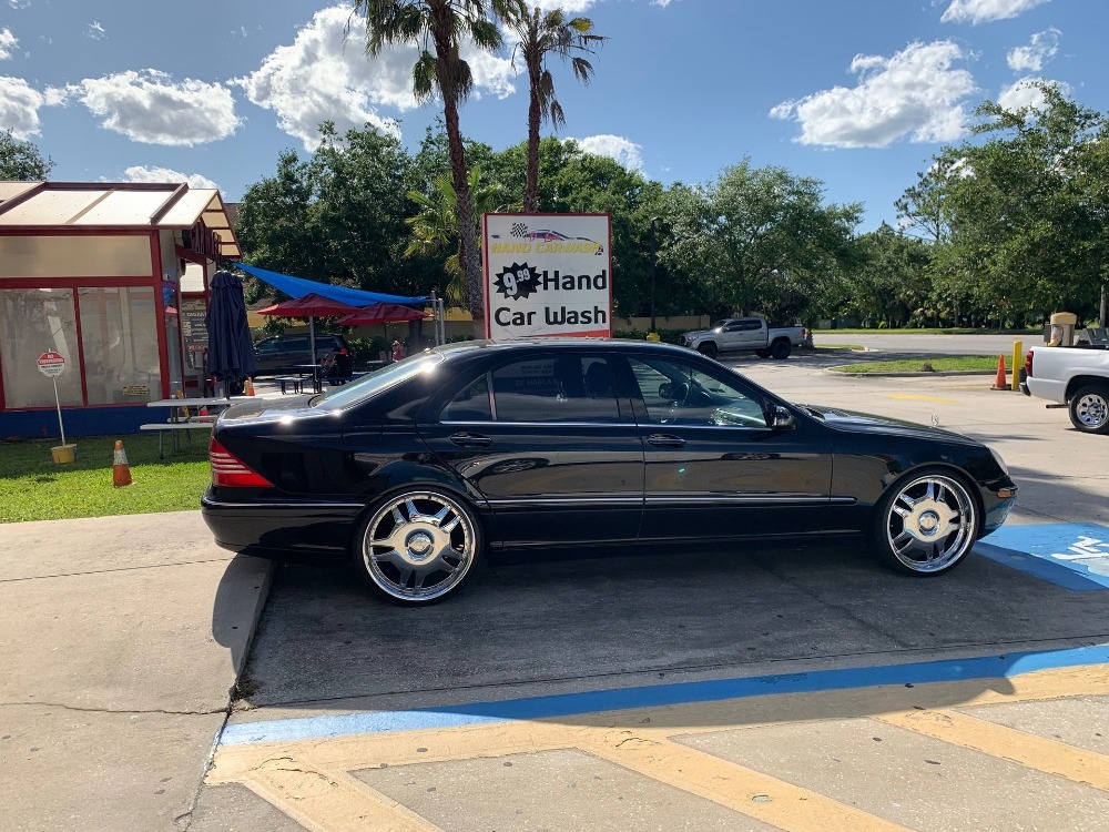 Lot M23-105 - 2000 Mercedes-Benz S430 Sedan | Premier Auction Group